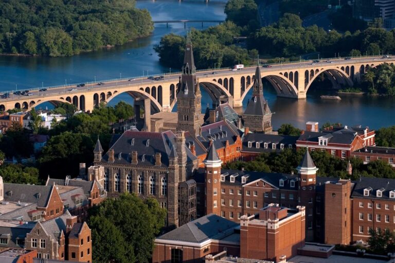 Georgetown University: Hành trình khám phá tri thức và cơ hội nghề ...